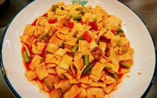 牛肉面片怎么做好吃_家常牛肉面片的做法