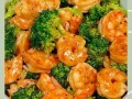 西兰花炒虾仁怎么炒好吃_西兰花炒虾仁焯水几分钟