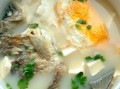 鲫鱼汤怎么炖好喝_鲫鱼汤做法大全家常