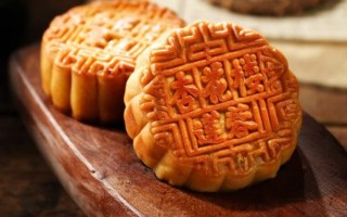 月饼礼盒怎么选_传统月饼口味有哪些