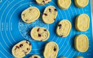 生绿豆面粉怎么做绿豆糕_绿豆糕为什么开裂