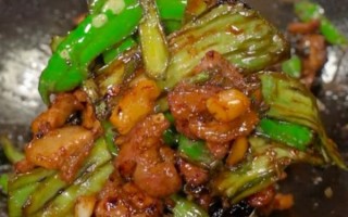 擂辣椒炒肉怎么做_擂辣椒炒肉用什么辣椒