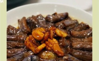 茄子炖鱼的家常做法_茄子炖鱼怎么做好吃