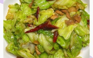 蚝油手撕包菜怎么做才脆_蚝油手撕包菜焯水还是不焯水