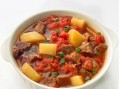土豆番茄炖牛肉怎么做_炖多久才软烂