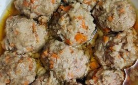 蒸豆腐肉丸子怎么做_蒸豆腐肉丸子热量高吗