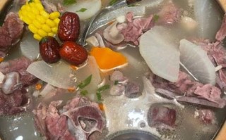 家常炖羊肉怎么做好吃_炖羊肉去膻味技巧