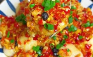 蒸剁椒芋头怎么做_剁椒芋头蒸多久才软糯