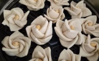 莲花馒头怎么做图解_蒸多久才松软