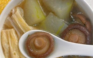 香菇菜心汤的做法_汤唯同款养生汤怎么做 香菇菜心汤的做法_汤唯同款养生汤怎么做