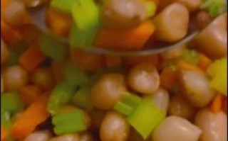 水煮花生怎么做_水煮花生配料窍门