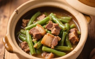 宽豆角炖肉怎么做_宽豆角炖肉先焯水还是先炒肉