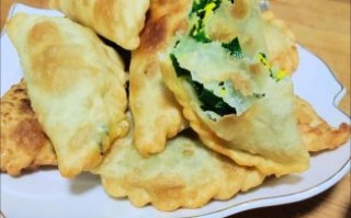 正宗韭菜盒子怎么做_韭菜盒子皮怎么和才酥