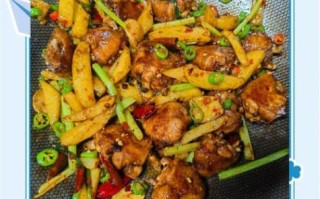 干锅鸡翅根怎么做_干锅鸡翅根需要焯水吗