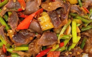 炒鸡胗用焯水吗_鸡胗焯水多久