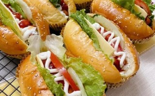 热狗怎么做好吃_热狗简单做法步骤