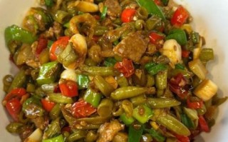 酸豇豆炒肉怎么做_酸豇豆炒肉的家常做法
