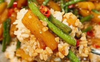 土豆焖饭怎么做_土豆焖饭用什么米最好