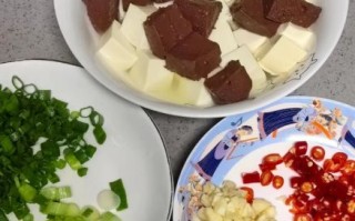 鸭血豆腐怎么做好吃_鸭血豆腐的营养价值