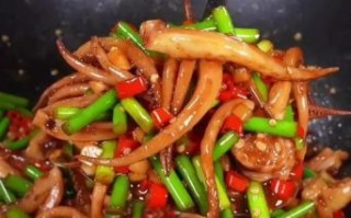 炒鱿鱼须怎么做好吃_炒鱿鱼须简单做法