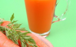 胡萝卜汁怎么做好喝_胡萝卜榨汁搭配什么水果