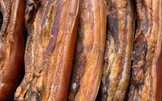 腊肉腌制盐的比例是多少_腊肉一斤肉放多少盐