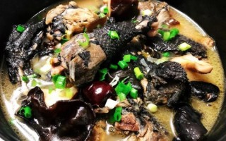 香菇木耳汤怎么做好喝_香菇木耳汤的做法大全