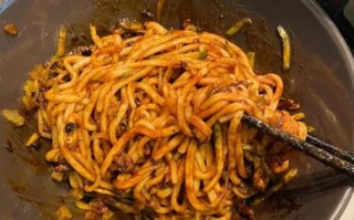 北京炸酱怎么做_炸酱面酱怎么熬才香