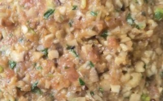 香菇素饺子馅怎么做_香菇素饺子馅做法窍门