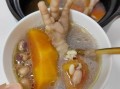鸡爪煲汤放什么材料好_鸡爪汤怎么煲才香浓
