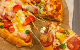 自制披萨怎么做_家庭烤箱披萨做法