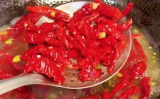 香辣酥怎么做_油炸辣椒技巧
