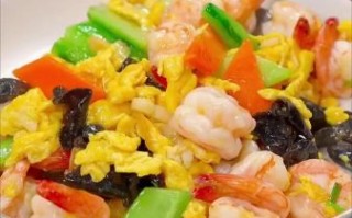 虾仁炒什么好吃一点_虾仁炒什么菜最香