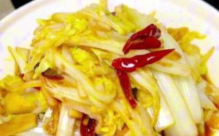 爆炒娃娃菜怎么炒好吃_爆炒娃娃菜用不用焯水