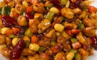 宫保鸡丁正宗做法_为什么鸡肉要先腌后滑油