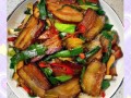 咸肉炒大蒜怎么做_咸肉炒大蒜的家常做法