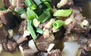 红烧腊排骨怎么做_红烧腊排骨用高压锅还是砂锅