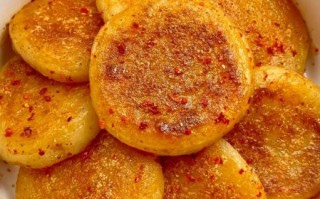 土豆泥饼怎么做好吃_土豆泥饼的家常做法