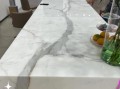 鱼肚白大理石背景墙多少钱_鱼肚白大理石背景墙怎么选