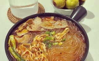 牛肉粉丝汤怎么做好吃_家常牛肉粉丝汤做法