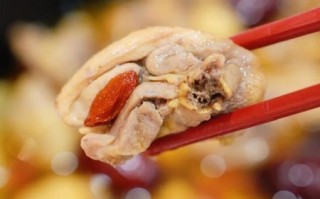 产妇吃麻油鸡的功效_产后多久可以吃麻油鸡