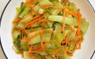 炒黄瓜片怎么炒才脆_黄瓜片炒几分钟最好