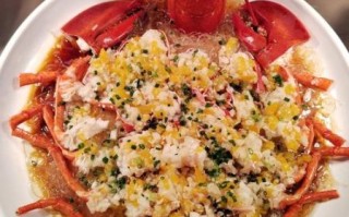 清蒸大龙虾怎么做_清蒸大龙虾蒸多久