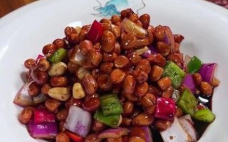 老醋木耳花生怎么做_老醋木耳花生热量高吗