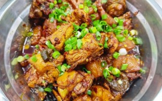 芋头烧鸡怎么做_川菜芋头烧鸡正宗做法