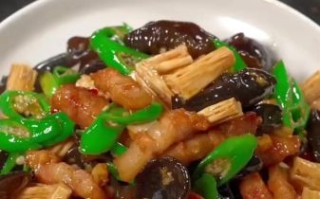 炒木耳怎么做_木耳炒多久才熟