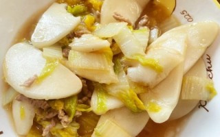 白菜炒年糕怎么做_白菜炒年糕家常做法