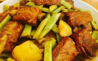 豆角土豆炖排骨怎么做_豆角土豆炖排骨要焯水吗