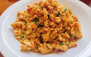 鱼籽炒鸡蛋怎么做_鱼籽炒鸡蛋家常做法