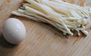 金针菇鸡蛋汤怎么做好吃_金针菇鸡蛋汤的做法窍门